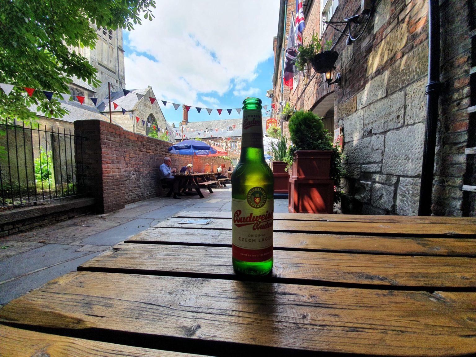 Best Pubs & Bars in Gloucester: City Centre & Docks