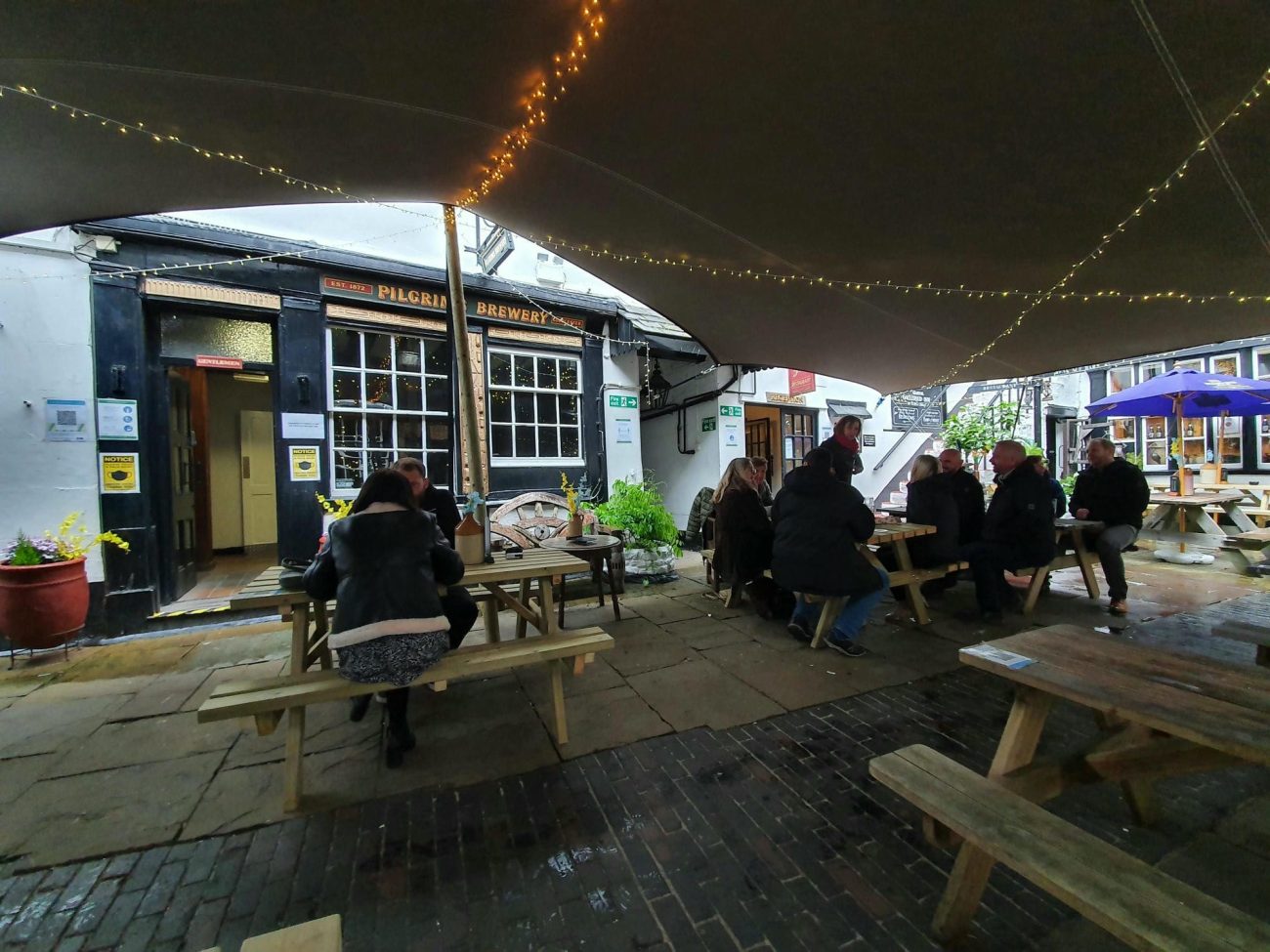 Best Pubs & Bars in Gloucester: City Centre & Docks