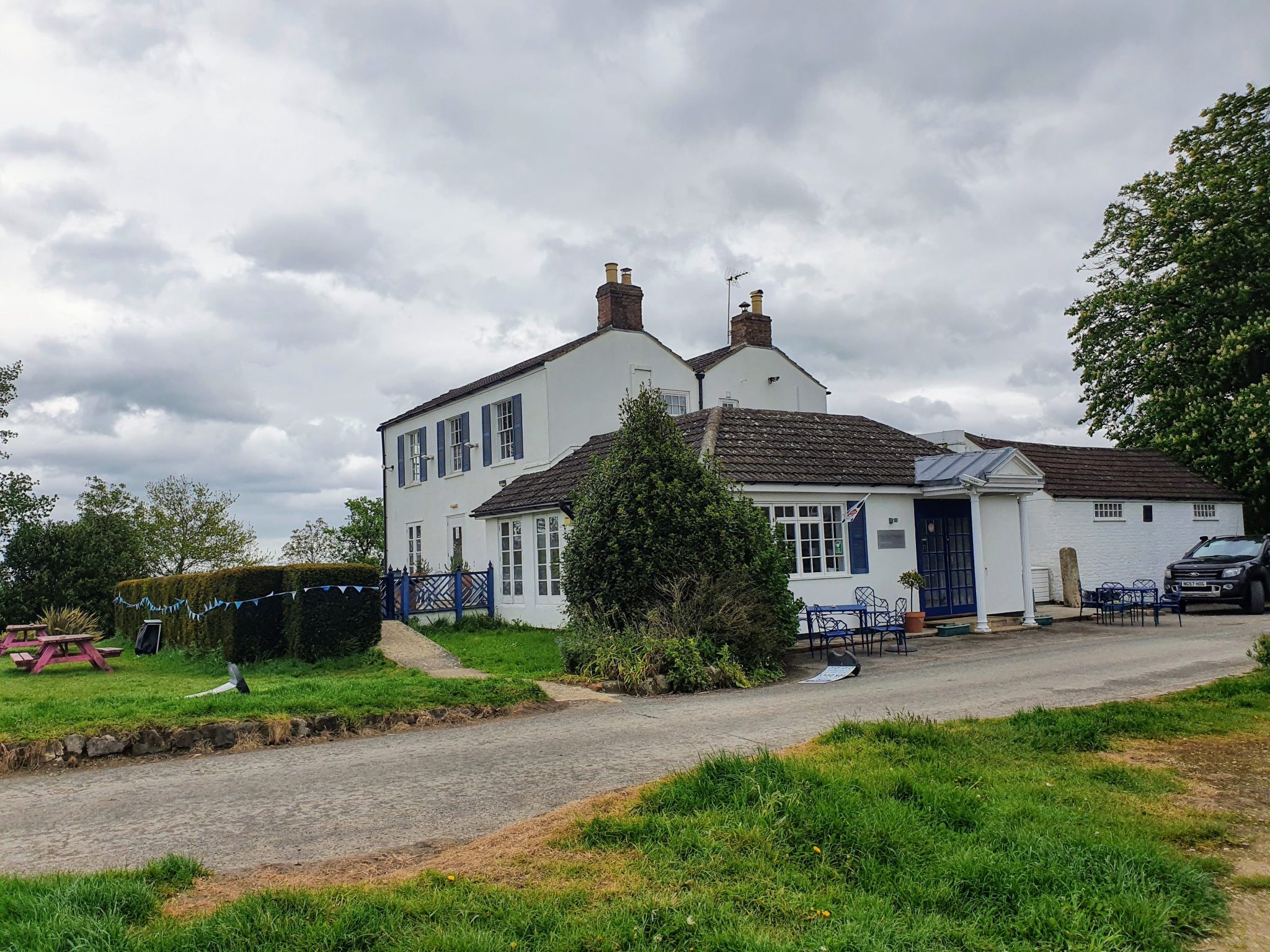 Arlingham Gloucestershire - Walks, Pubs; Red Lion & The Passage