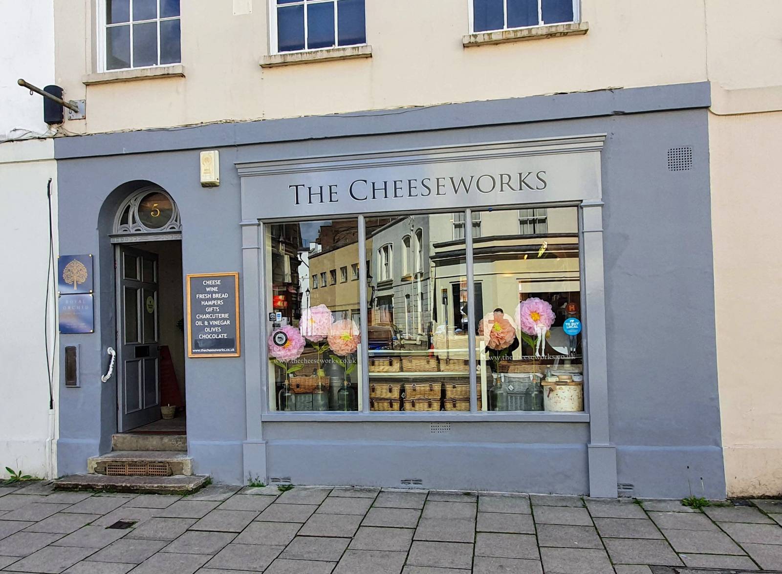 Local Food & drink suppliers Gloucestershire, farm shops & artisan